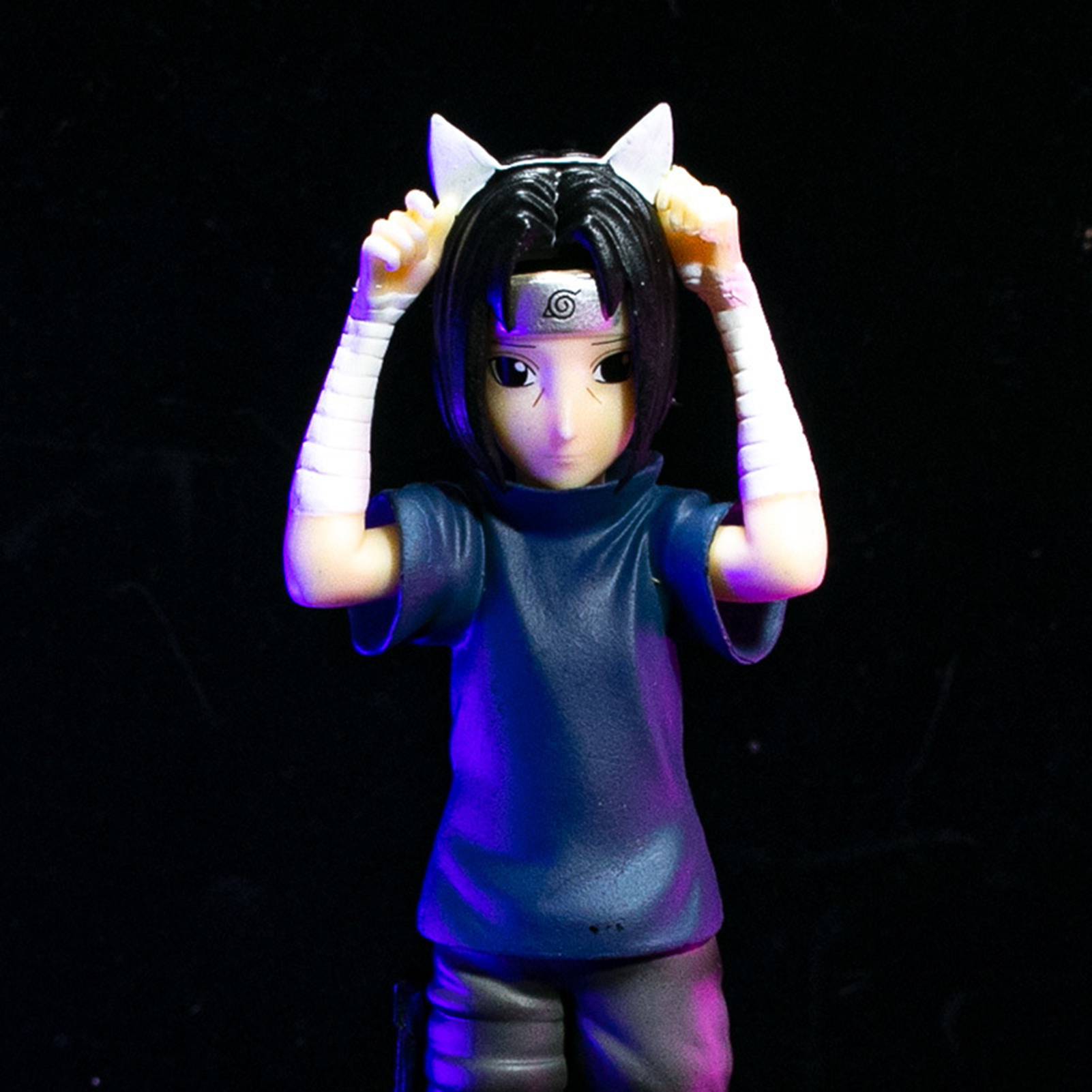 Silver Umbrella Green Home Uchiha Itachi Figürü, Tabanlı Fiyatı